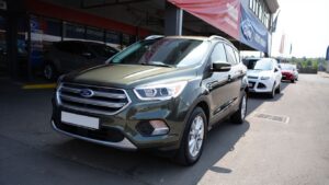 Ha ezzel a Forddal indulna útnak: a gyártó leállította a Kuga és Focus ...